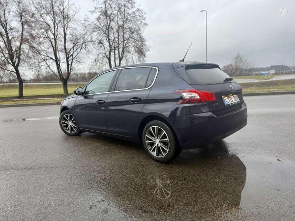 Zils Peugeot 308 2015 Kauņa, ar dzinēja tilpumu 1.56 L un nobraukumu 143 tūkst. km par 5500 €, foto 2 vietnē AUTOMOTO.COM.LV