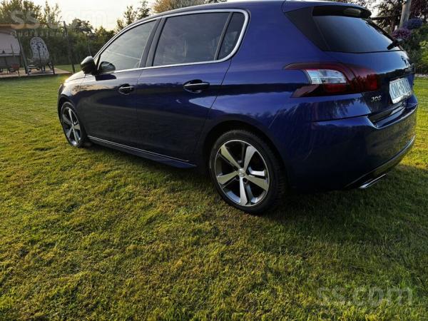 Blue Peugeot 308 2015 in Bauska, with an engine capacity of 1.20 L and mileage of 115 thousand km for 7000 €, photo 9 on AUTOMOTO.COM.LV