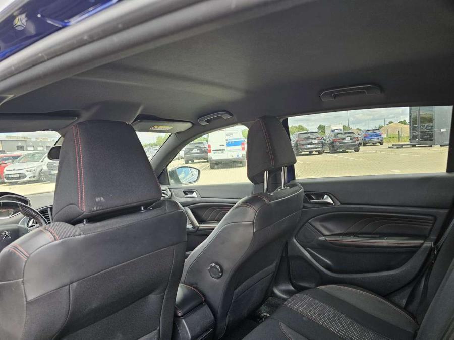 Zils Peugeot 308 2016 Tauragė, ar dzinēja tilpumu 1.20 L un nobraukumu 166 tūkst. km par 4800 €, foto 20 vietnē AUTOMOTO.COM.LV