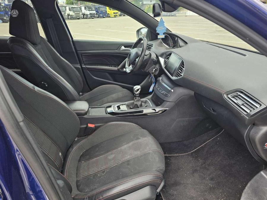 Zils Peugeot 308 2016 Tauragė, ar dzinēja tilpumu 1.20 L un nobraukumu 166 tūkst. km par 4800 €, foto 21 vietnē AUTOMOTO.COM.LV