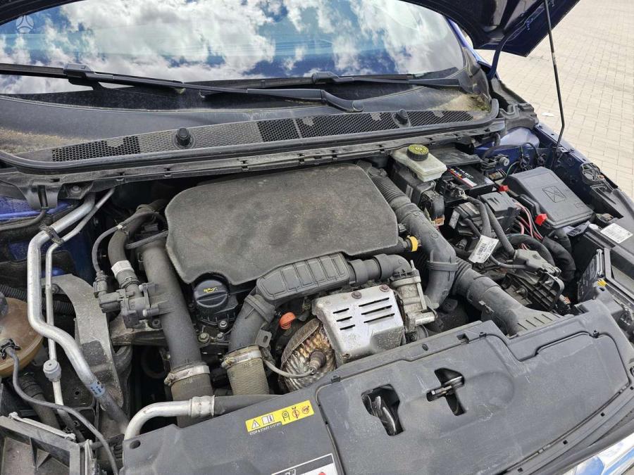 Zils Peugeot 308 2016 Tauragė, ar dzinēja tilpumu 1.20 L un nobraukumu 166 tūkst. km par 4800 €, foto 26 vietnē AUTOMOTO.COM.LV
