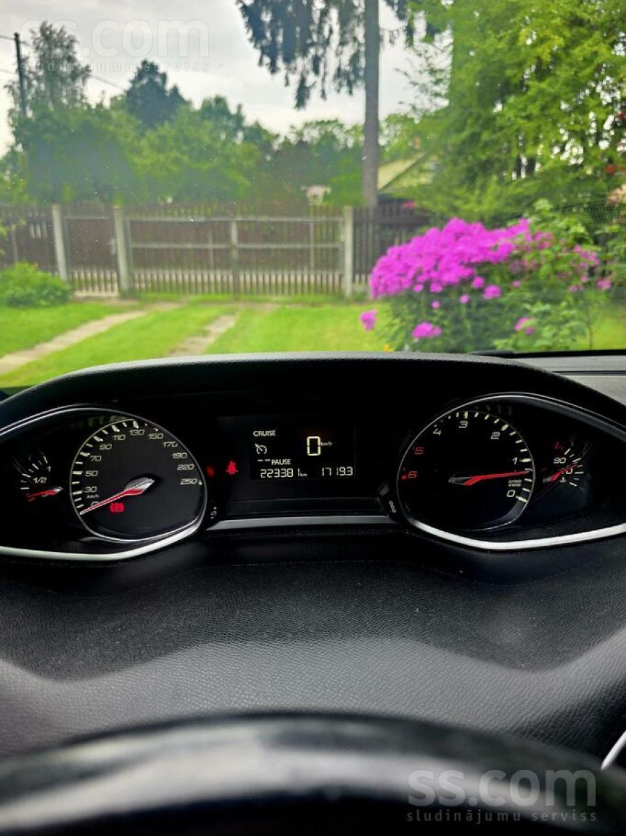 Zils Peugeot 308 2016 Rīga, ar dzinēja tilpumu 1.60 L un nobraukumu 223 tūkst. km par 6700 €, foto 3 vietnē AUTOMOTO.COM.LV