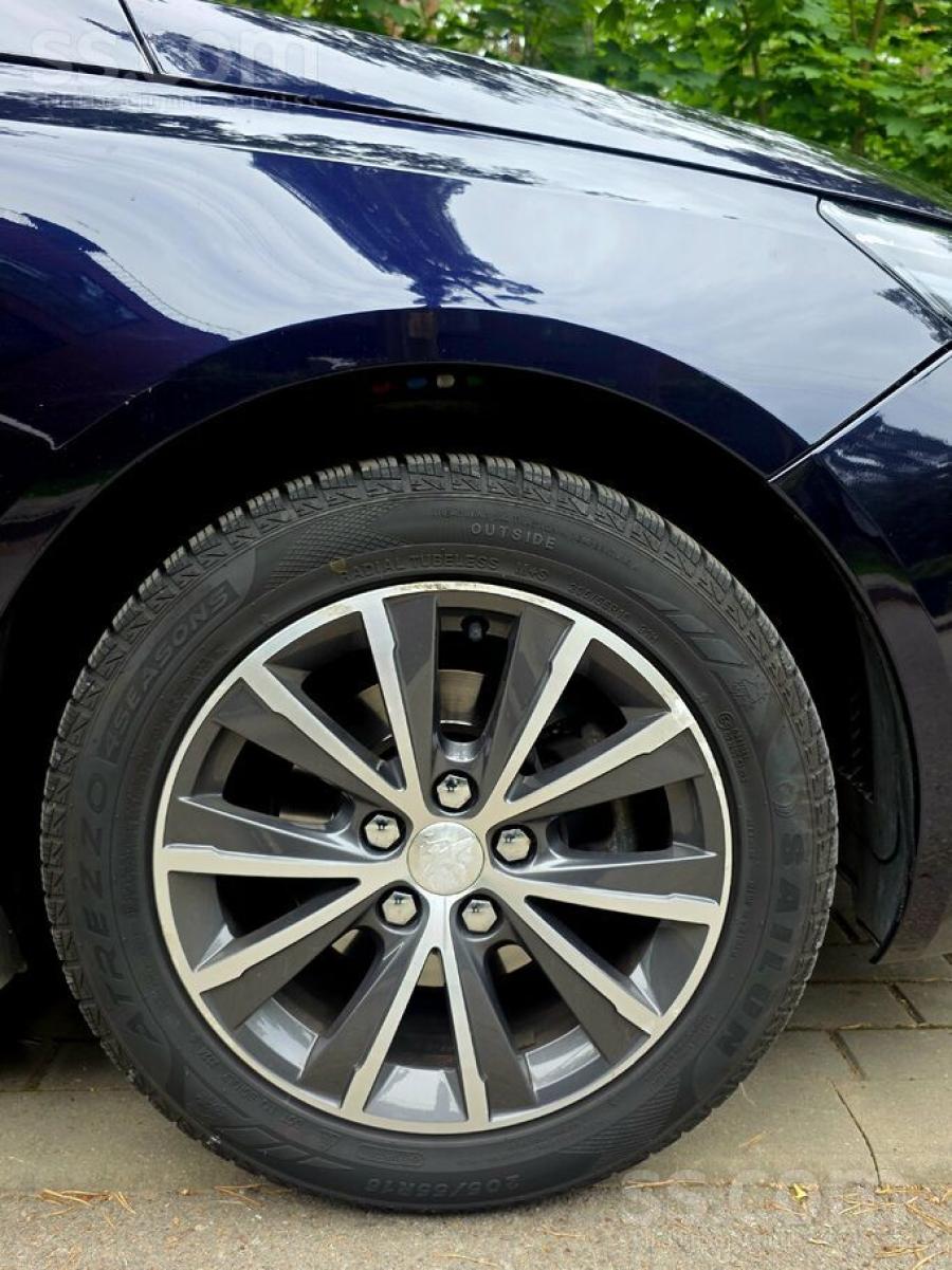 Zils Peugeot 308 2016 Rīga, ar dzinēja tilpumu 1.60 L un nobraukumu 223 tūkst. km par 6700 €, foto 9 vietnē AUTOMOTO.COM.LV