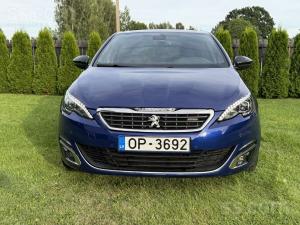 Blue Peugeot 308 2016 in Jelgava, with an engine capacity of 1.20 L and mileage of 166 thousand km for 6990 €, photo 4 on AUTOMOTO.COM.LV