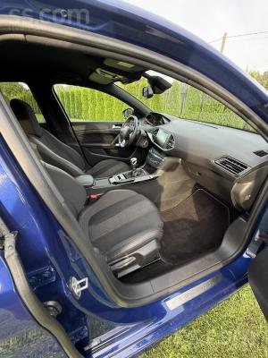 Blue Peugeot 308 2016 in Jelgava, with an engine capacity of 1.20 L and mileage of 166 thousand km for 6990 €, photo 11 on AUTOMOTO.COM.LV