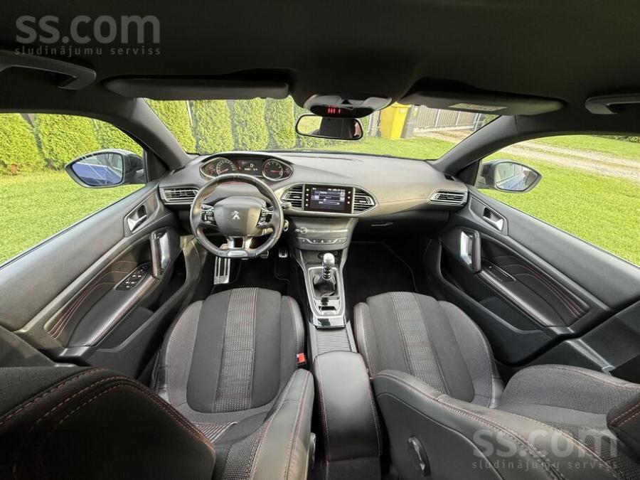 Blue Peugeot 308 2016 in Jelgava, with an engine capacity of 1.20 L and mileage of 166 thousand km for 6990 €, photo 12 on AUTOMOTO.COM.LV