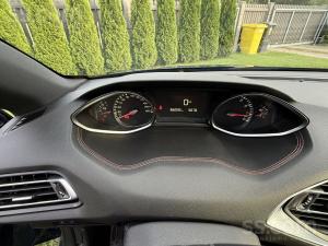 Blue Peugeot 308 2016 in Jelgava, with an engine capacity of 1.20 L and mileage of 166 thousand km for 6990 €, photo 15 on AUTOMOTO.COM.LV