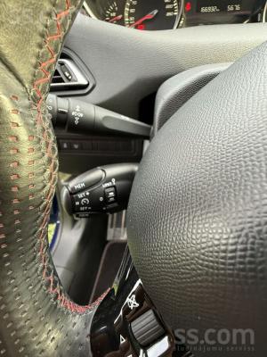 Blue Peugeot 308 2016 in Jelgava, with an engine capacity of 1.20 L and mileage of 166 thousand km for 6990 €, photo 16 on AUTOMOTO.COM.LV