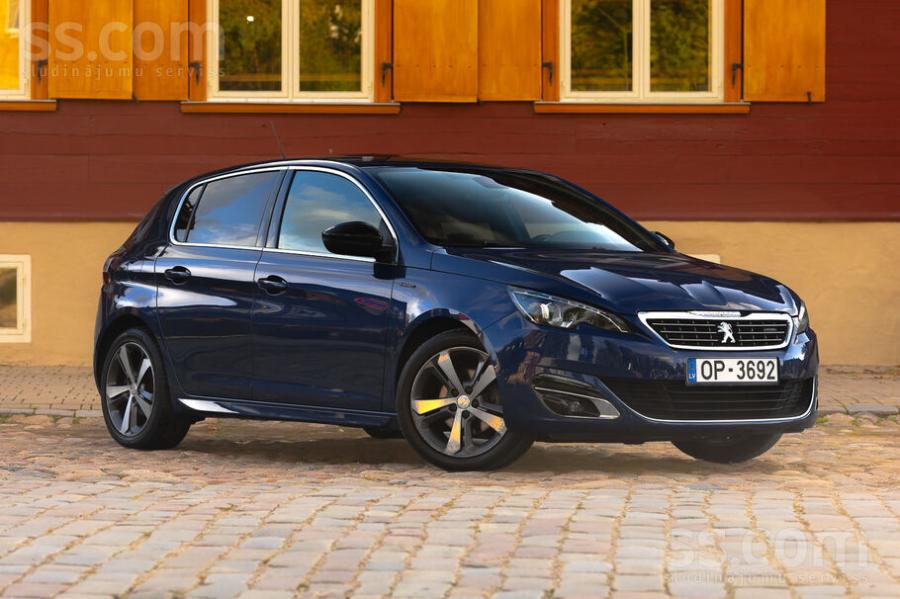 Blue Peugeot 308 2016 in Jelgava, with an engine capacity of 1.20 L and mileage of 166 thousand km for 6790 €, photo 4 on AUTOMOTO.COM.LV