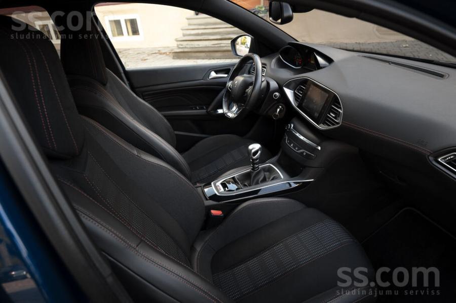 Blue Peugeot 308 2016 in Jelgava, with an engine capacity of 1.20 L and mileage of 166 thousand km for 6790 €, photo 10 on AUTOMOTO.COM.LV