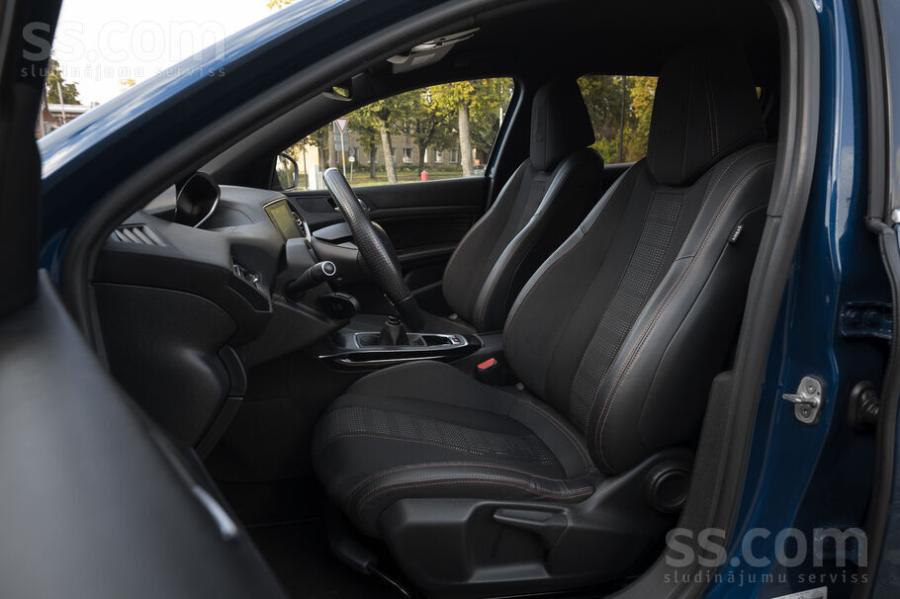 Blue Peugeot 308 2016 in Jelgava, with an engine capacity of 1.20 L and mileage of 166 thousand km for 6790 €, photo 16 on AUTOMOTO.COM.LV