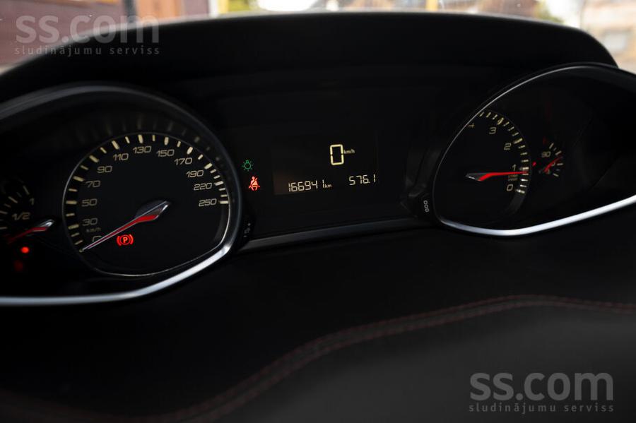 Blue Peugeot 308 2016 in Jelgava, with an engine capacity of 1.20 L and mileage of 166 thousand km for 6790 €, photo 18 on AUTOMOTO.COM.LV