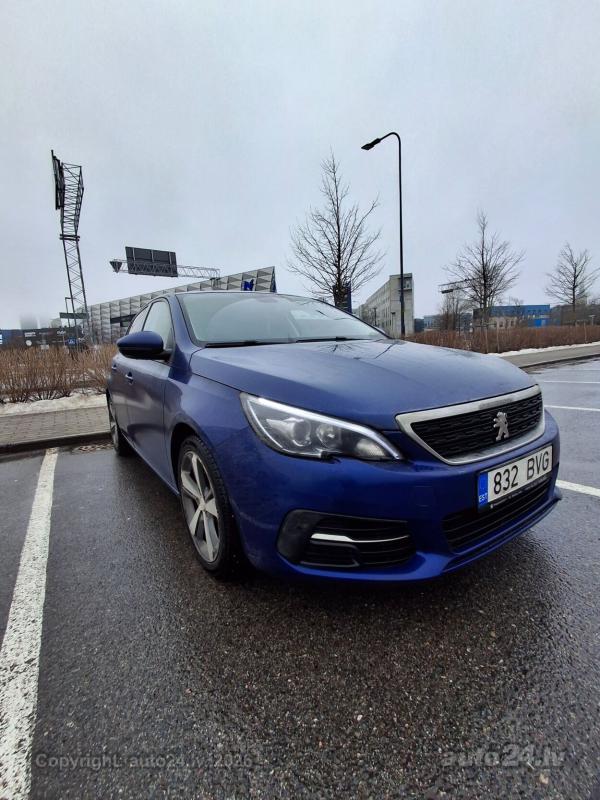 Zils Peugeot 308 2017 Tallina, ar dzinēja tilpumu 1.60 L un nobraukumu 145 tūkst. km par 8200 €, foto  vietnē AUTOMOTO.COM.LV