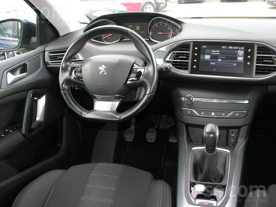 Zils Peugeot 308 2017 Rīga, ar dzinēja tilpumu 1.20 L un nobraukumu 196 tūkst. km par 5950 €, foto 18 vietnē AUTOMOTO.COM.LV