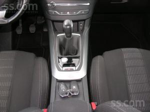 Zils Peugeot 308 2017 Rīga, ar dzinēja tilpumu 1.20 L un nobraukumu 196 tūkst. km par 5950 €, foto 19 vietnē AUTOMOTO.COM.LV