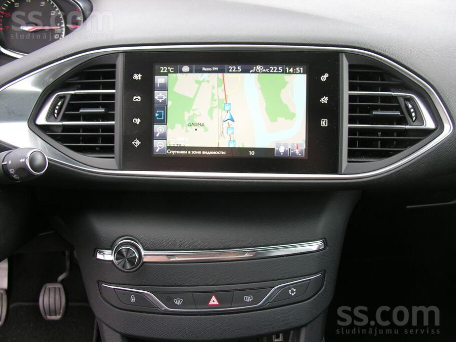 Zils Peugeot 308 2017 Rīga, ar dzinēja tilpumu 1.20 L un nobraukumu 196 tūkst. km par 5950 €, foto 20 vietnē AUTOMOTO.COM.LV