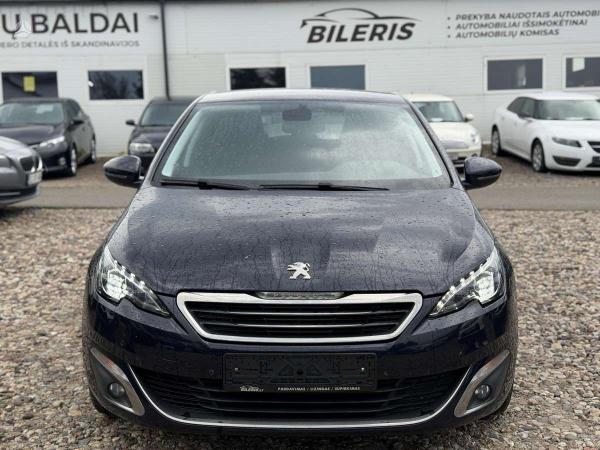 Blue Peugeot 308 2017 in Utena, with an engine capacity of 1.56 L and mileage of 280 thousand km for 4390 €, photo 5 on AUTOMOTO.COM.LV