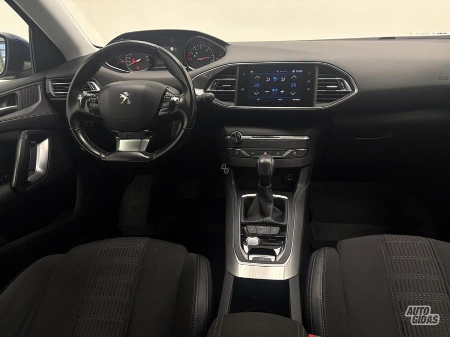 Zils Peugeot 308 2018 Viļņa, ar dzinēja tilpumu 1.60 L un nobraukumu 93 tūkst. km par 9500 €, foto 24 vietnē AUTOMOTO.COM.LV