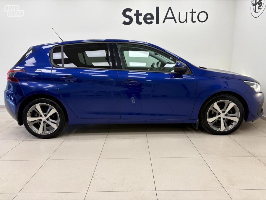 Blue Peugeot 308 2019 in Vilnius, with an engine capacity of 1.50 L and mileage of 276 thousand km for 7300 €, photo 6 on AUTOMOTO.COM.LV