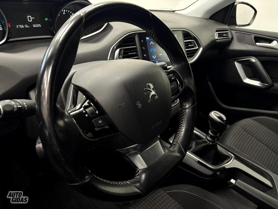 Zils Peugeot 308 2019 Viļņa, ar dzinēja tilpumu 1.50 L un nobraukumu 276 tūkst. km par 6800 €, foto 12 vietnē AUTOMOTO.COM.LV