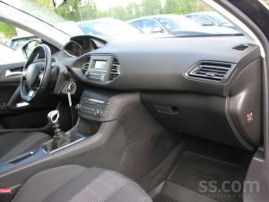 Zils Peugeot 308 2019 Rīga, ar dzinēja tilpumu 1.50 L un nobraukumu 142 tūkst. km par 5950 €, foto 8 vietnē AUTOMOTO.COM.LV