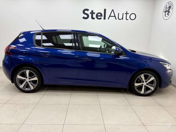 Zils Peugeot 308 2020 Viļņa, ar dzinēja tilpumu 1.20 L un nobraukumu 56 tūkst. km par 11000 €, foto 6 vietnē AUTOMOTO.COM.LV