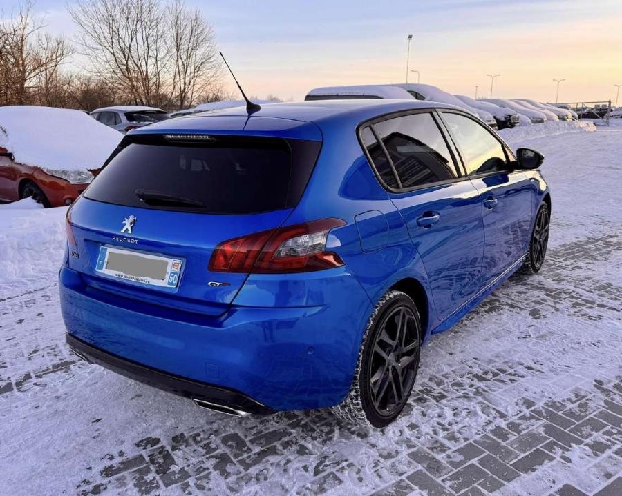 Blue Peugeot 308 2020 in Taurage, with an engine capacity of 1.50 L and mileage of 102 thousand km for 12300 €, photo 5 on AUTOMOTO.COM.LV