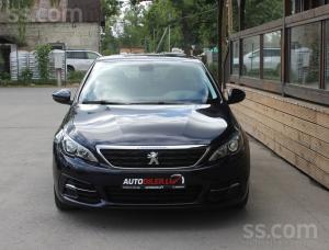 Blue Peugeot 308 2020 in Riga, with an engine capacity of 1.20 L and mileage of 0 thousand km for 9450 €, photo 4 on AUTOMOTO.COM.LV