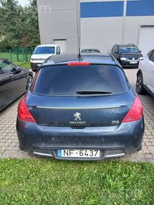 Blue Peugeot 308 2011 in Riga, with an engine capacity of 2.00 L and mileage of 248 thousand km for 3200 €, photo 5 on AUTOMOTO.COM.LV