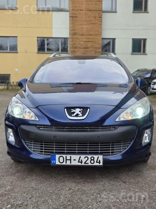 Blue Peugeot 308 2008 in Daugavpils, with an engine capacity of 1.60 L and mileage of 0 thousand km for 4550 €, photo 2 on AUTOMOTO.COM.LV