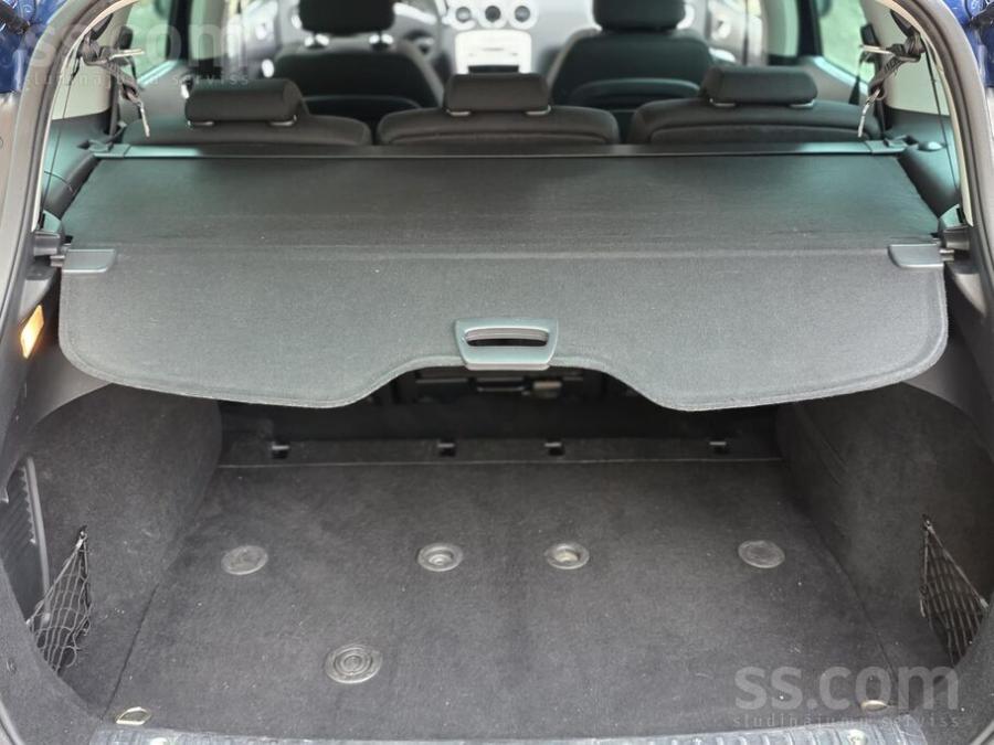Zils Peugeot 308 2008 Daugavpils, ar dzinēja tilpumu 1.60 L un nobraukumu 0 tūkst. km par 4350 €, foto 19 vietnē AUTOMOTO.COM.LV