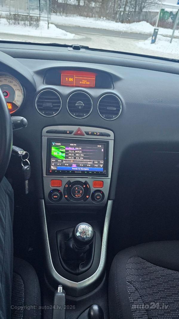 Zils Peugeot 308 2009 Tallina, ar dzinēja tilpumu 1.60 L un nobraukumu 254 tūkst. km par 2250 €, foto 11 vietnē AUTOMOTO.COM.LV