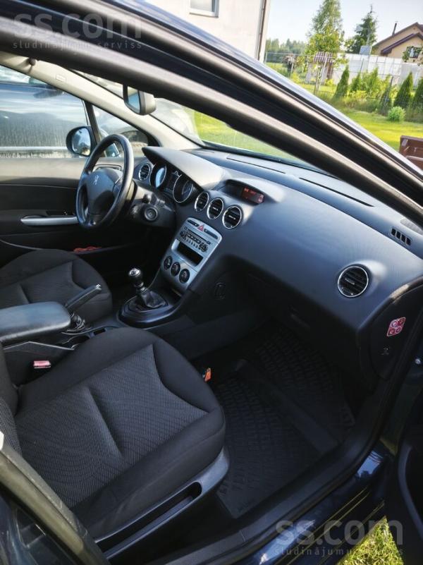 Zils Peugeot 308 2010 Rīga, ar dzinēja tilpumu 1.60 L un nobraukumu 279 tūkst. km par 2500 €, foto 4 vietnē AUTOMOTO.COM.LV