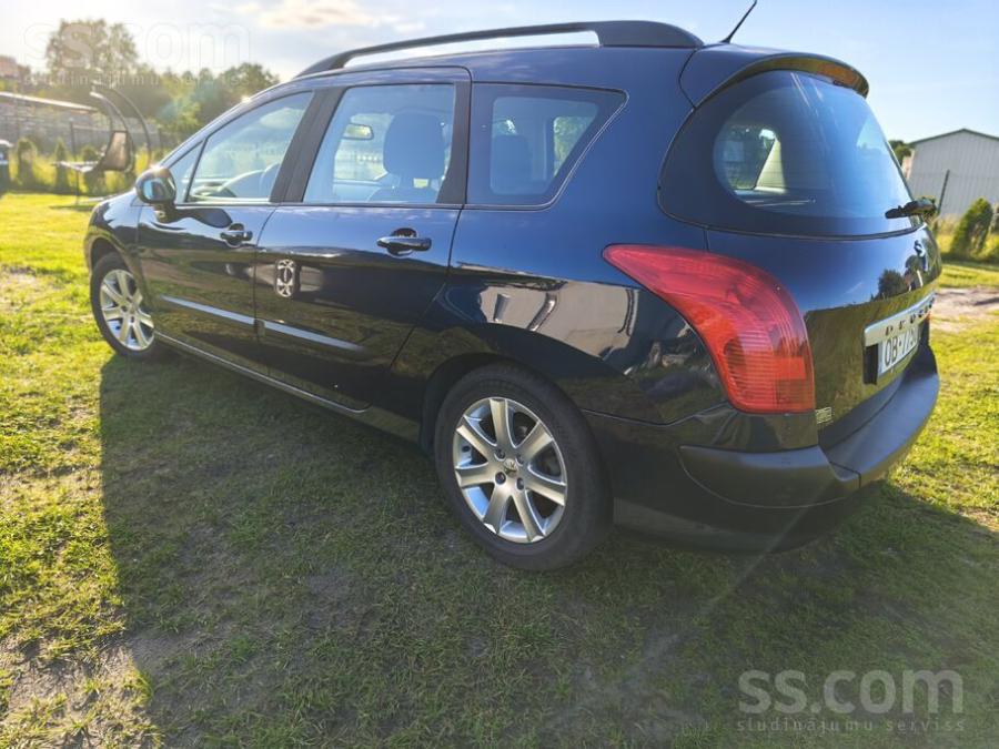 Zils Peugeot 308 2010 Rīga, ar dzinēja tilpumu 1.60 L un nobraukumu 279 tūkst. km par 2500 €, foto 9 vietnē AUTOMOTO.COM.LV