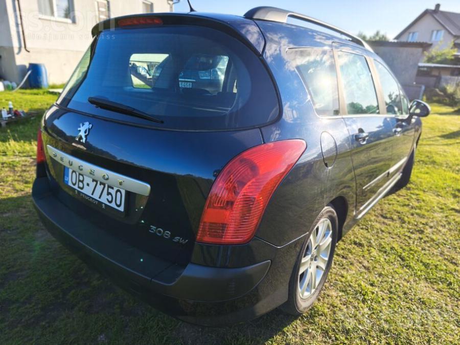 Zils Peugeot 308 2010 Rīga, ar dzinēja tilpumu 1.60 L un nobraukumu 279 tūkst. km par 2500 €, foto 11 vietnē AUTOMOTO.COM.LV
