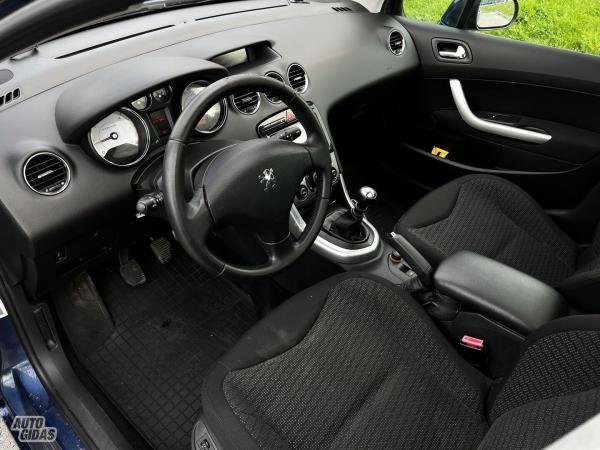 Пежо 308 2010 в Паневежис на AUTOMOTO.COM.LV Синий Пежо 308 2010 в Паневежис, объемом двигателя 1.60 л и пробегом 188 тыс. км за 2000 €, фото 9 на AUTOMOTO.COM.LV