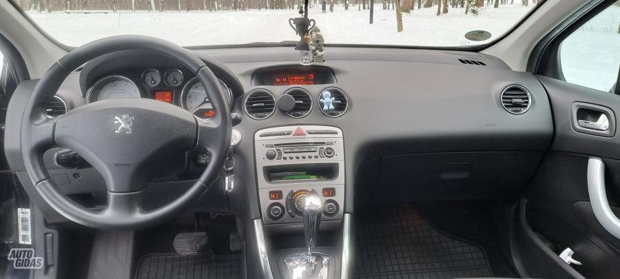 Zils Peugeot 308 2011 Viļņa, ar dzinēja tilpumu 1.60 L un nobraukumu 108 tūkst. km par 3550 €, foto 16 vietnē AUTOMOTO.COM.LV
