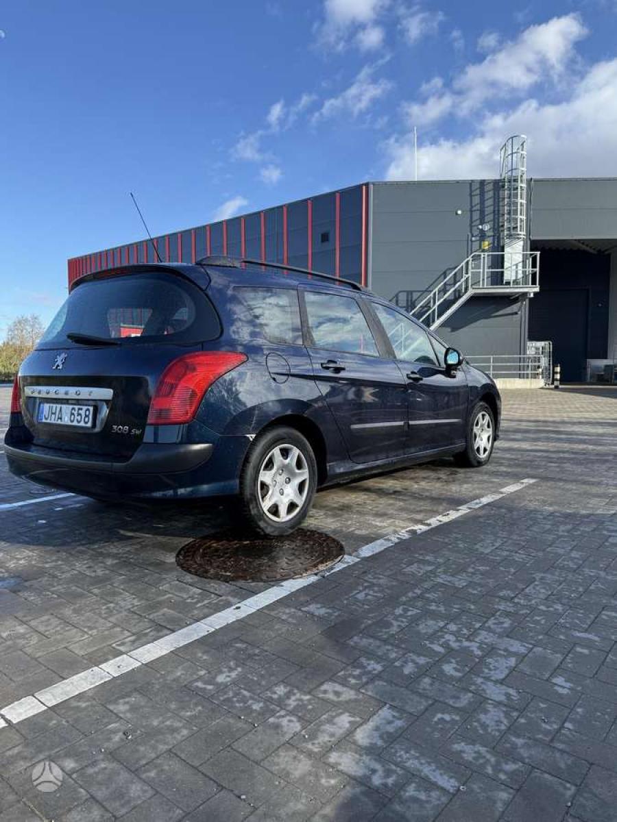 Blue Peugeot 308 2011 in Alytus, with an engine capacity of 1.56 L and mileage of 363 thousand km for 1700 €, photo 6 on AUTOMOTO.COM.LV