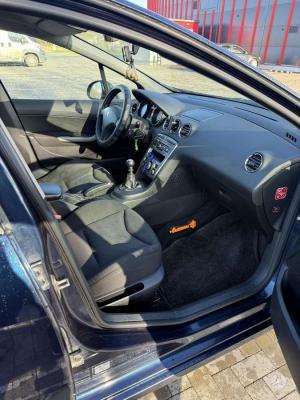 Blue Peugeot 308 2011 in Alytus, with an engine capacity of 1.56 L and mileage of 363 thousand km for 1700 €, photo 8 on AUTOMOTO.COM.LV