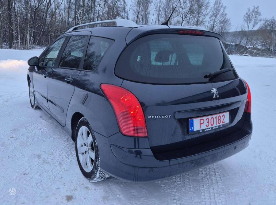 Blue Peugeot 308 2012 in Utena, with an engine capacity of 1.60 L and mileage of 23 thousand km for 2750 €, photo 9 on AUTOMOTO.COM.LV