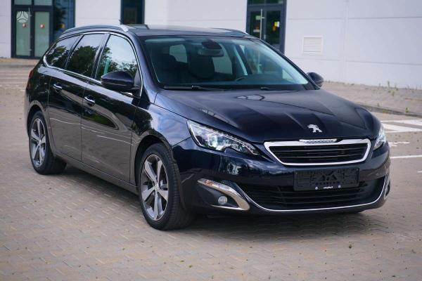 Blue Peugeot 308 2014 in Kaunas, with an engine capacity of 1.20 L and mileage of 153 thousand km for 5800 €, photo 3 on AUTOMOTO.COM.LV