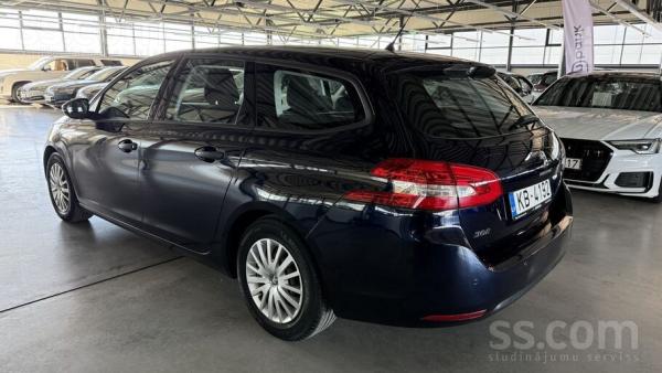 Blue Peugeot 308 2015 in Riga, with an engine capacity of 1.20 L and mileage of 95 thousand km for 4900 €, photo 3 on AUTOMOTO.COM.LV
