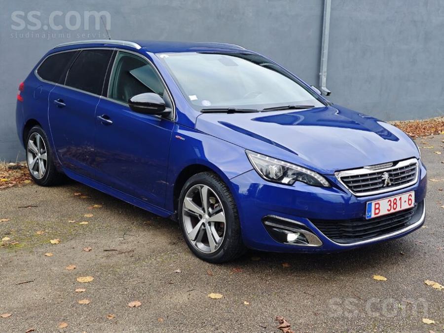 Blue Peugeot 308 2015 in Ogre, with an engine capacity of 1.20 L and mileage of 183 thousand km for 6750 €, photo 2 on AUTOMOTO.COM.LV