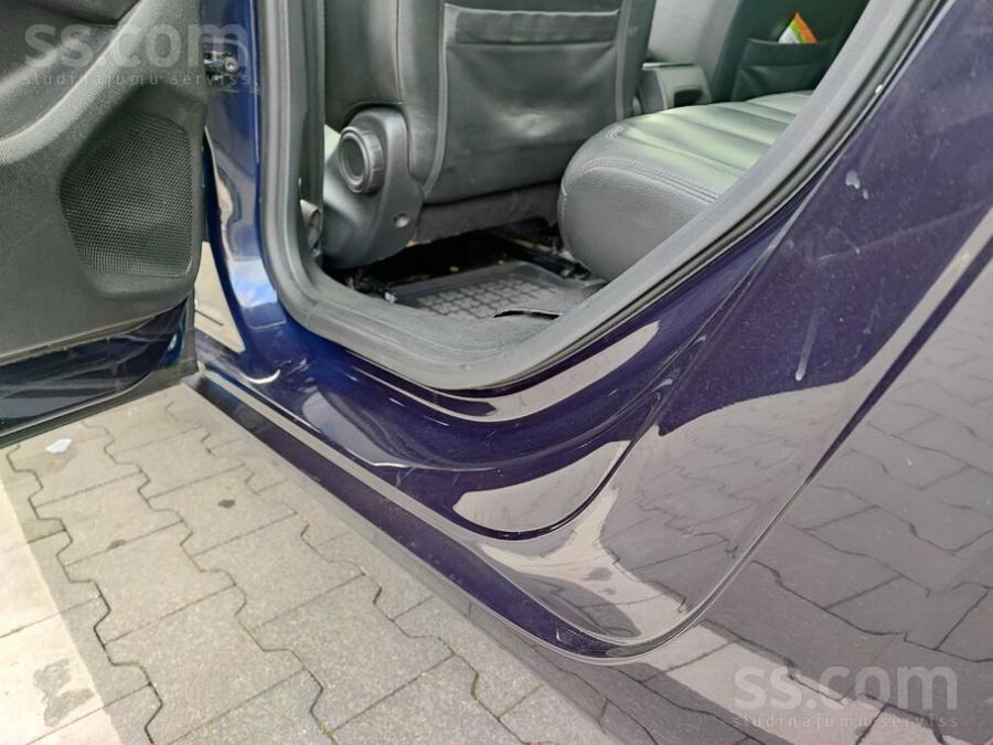Blue Peugeot 308 2015 in Riga, with an engine capacity of 1.60 L and mileage of 220 thousand km for 5950 €, photo 13 on AUTOMOTO.COM.LV