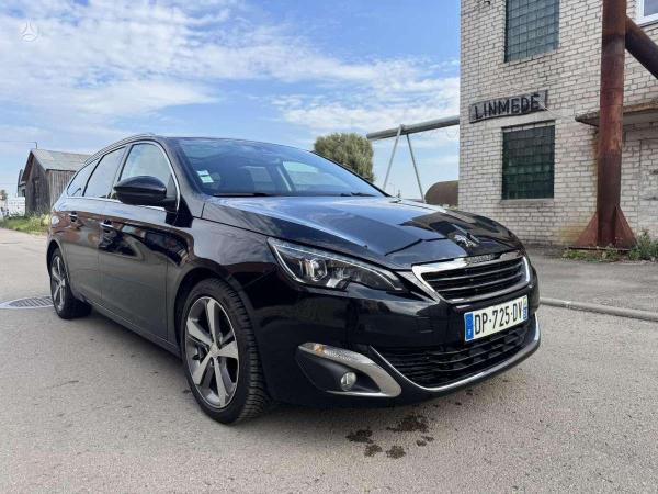 Zils Peugeot 308 2015 Alīta, ar dzinēja tilpumu 2.00 L un nobraukumu 251 tūkst. km par 6300 €, foto 2 vietnē AUTOMOTO.COM.LV