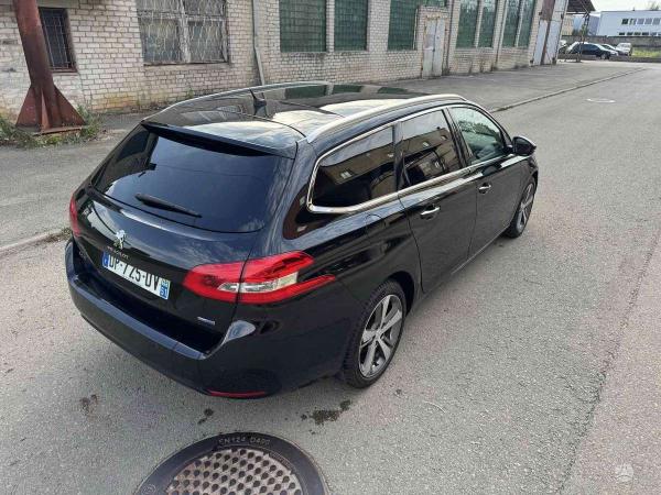 Zils Peugeot 308 2015 Alīta, ar dzinēja tilpumu 2.00 L un nobraukumu 251 tūkst. km par 6300 €, foto 4 vietnē AUTOMOTO.COM.LV