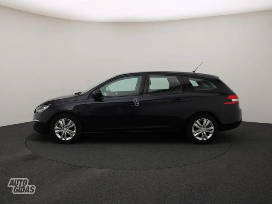 Blue Peugeot 308 2015 in Vilnius, with an engine capacity of 1.60 L and mileage of 216 thousand km for 5399 €, photo 7 on AUTOMOTO.COM.LV