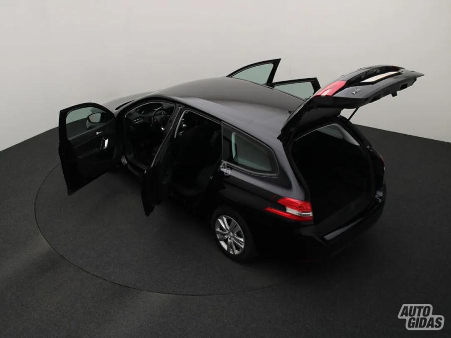 Blue Peugeot 308 2015 in Vilnius, with an engine capacity of 1.60 L and mileage of 216 thousand km for 5399 €, photo 14 on AUTOMOTO.COM.LV