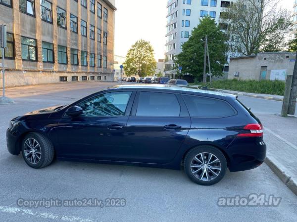Zils Peugeot 308 2015 Tallina, ar dzinēja tilpumu 1.60 L un nobraukumu 267 tūkst. km par 4999 €, foto 4 vietnē AUTOMOTO.COM.LV