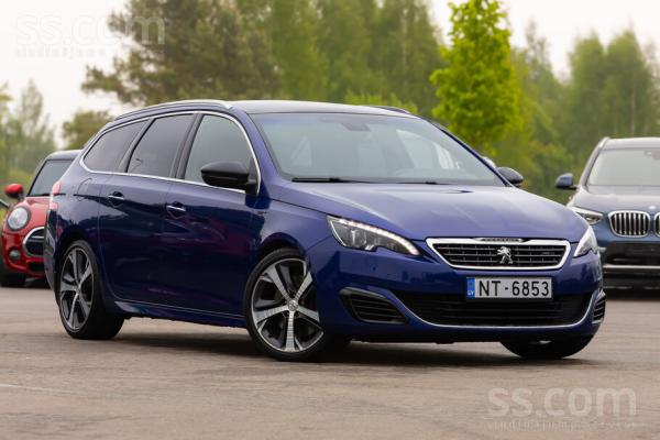 Blue Peugeot 308 2015 in Jelgava, with an engine capacity of 2.00 L and mileage of 228 thousand km for 7200 €, photo 3 on AUTOMOTO.COM.LV